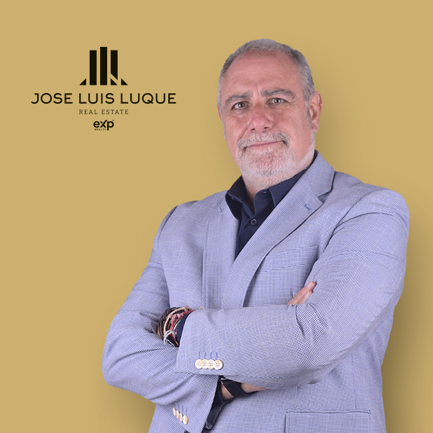 Puerta de Seguridad - Jose Luis Luque | REAL ESTATE by exp REALTOR